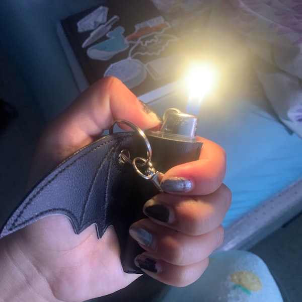 Bat Crazy Vegan Vinyl Faux Leather Black Demon Wing Lighter Case ...