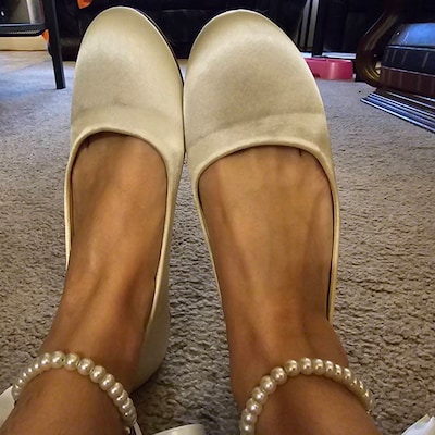 White Lace Round Toe Flats With BACK PEARLS, Women Wedding Lace Shoes ...