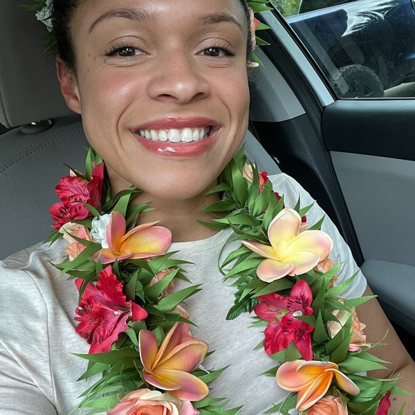 Hawaiian Orchid Maile Lei - Etsy