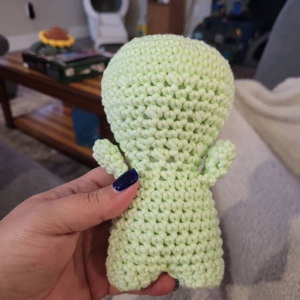 NO SEW Alien- Crochet Pattern - Etsy