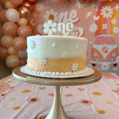 Daisy Cake Topper Flower Custom Name Rattan, Acrylic, Personalized Name ...