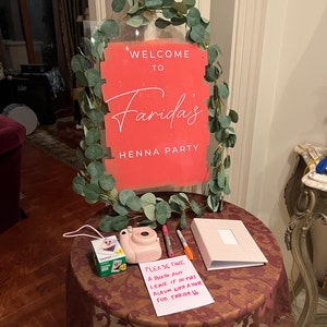 Personalised Wedding Menu & Place Name Custom Acrylic Placeholder Arch ...