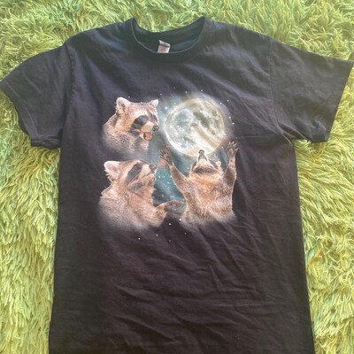 Catch Waves Not Feelings Vintage T Shirt, Retro 90s Capybara Surfing ...