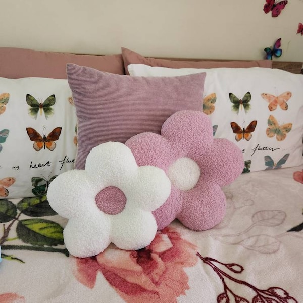 Green and White Daisy Flower Shaped Cushion Made With a Textured Boucle ...