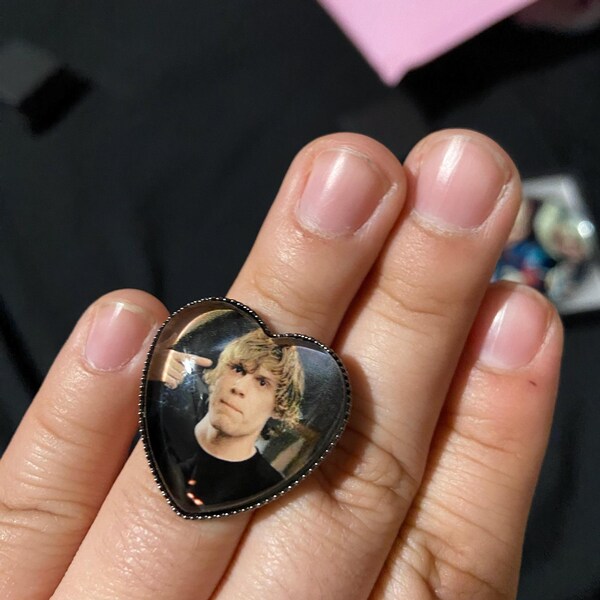 Heart Shape 25mm Rings - Etsy