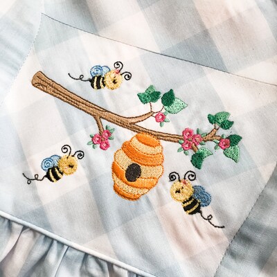 Bee Embroidery Design Beehive Embroidery Designs Machine Embroidery ...