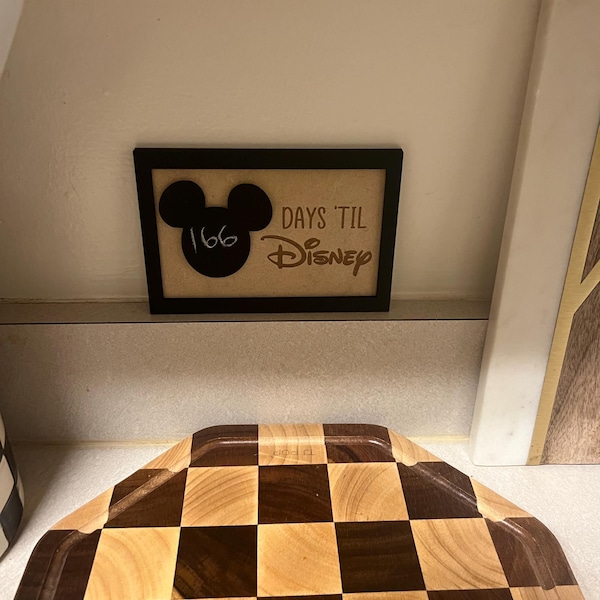 Days ‘til Disney Countdown Sign - Etsy