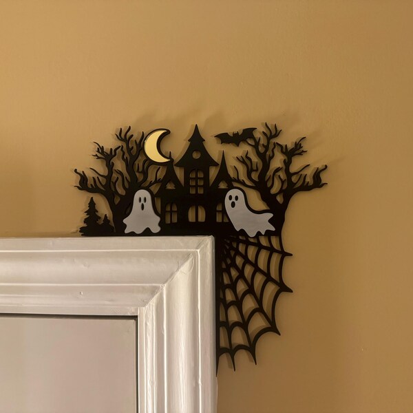 Halloween Door Corner With Spider Webs, Ghosts, and Bats. Left or Right ...