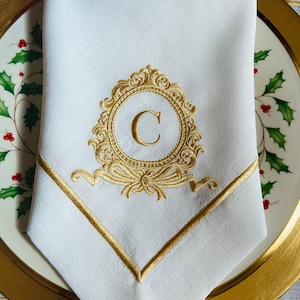 Personalized Embroidered Elegant Table Linen Gold Initials Embroidered ...