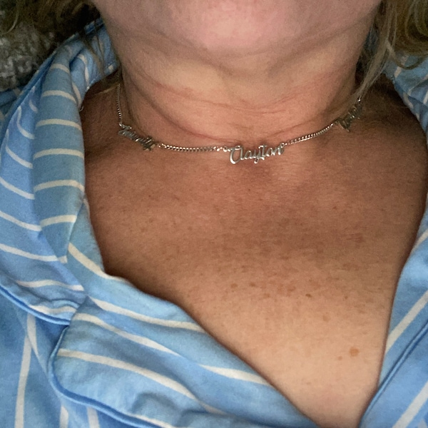 Multiple Name Necklace With Curb Chain by Caitlynminimalist ...