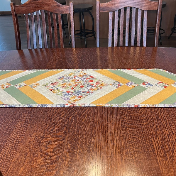 Digital PDF Pattern for "on the Run" Table Runner (approximately 14" X ...