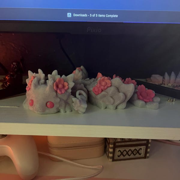 3D Printed Articulating Grub Flexi Fidget, Cute Fidget Toy, Hand ...