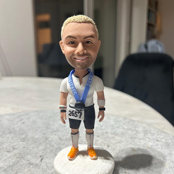 Customized Bobblehead, Bobble Head Custom Figurines , Bobbleheads ...