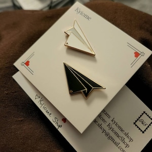 Paper Airplane Pins, Enamel Pin, Lapel Pin, Gold Plated, Set, Gift ...