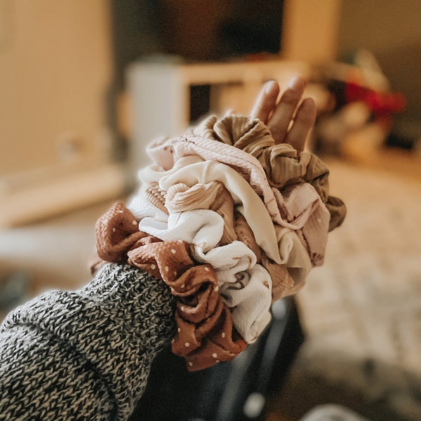 SUMMER DAYS Cherries, Oh XXL Scrunchie Satin Scrunchie Bridal Shower ...