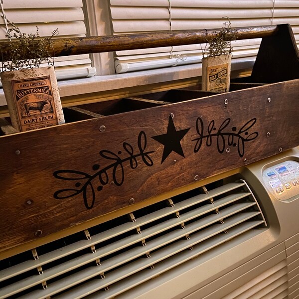 Country Primitive Decor Pip Berries Vinyl Wall Decal Farmhouse Style ...