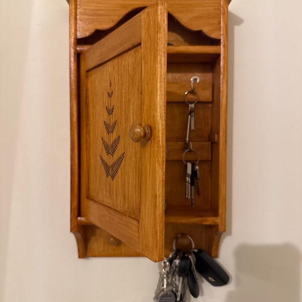 Rustic Key Box, Wooden Key Organizer, Leaf Key Cabinet, Wall Key Hanger ...
