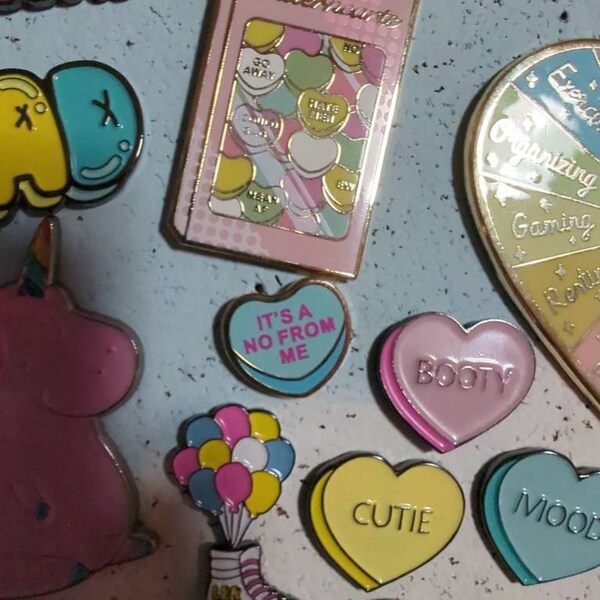 Certified Simp Badge Enamel Pin | Valentine's Day Gift Bag Jacket Medal ...