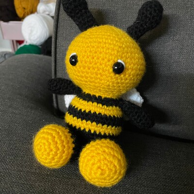 Hatching Bumblebee Crochet Pattern, Bee Pattern - Etsy
