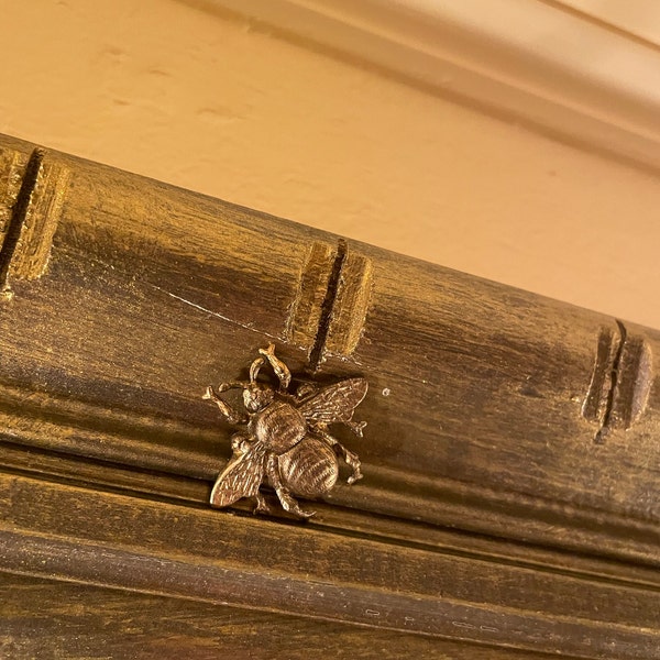 Brass BUMBLEBEE, Brass Bee, Gold Bees, Insect Stamping, Brass Findings, Unplated Brass Honeybee ...