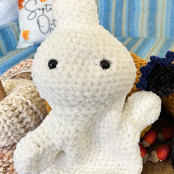 Crochet Ghost Hand Puppet Pattern PDF | Halloween Crochet Pattern | Amigurumi Ghost Plushie ...