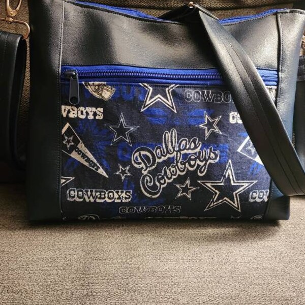 MLB Detroit Tigers Fabric on Blue 58" Wide 100% Cotton Fabric From ...