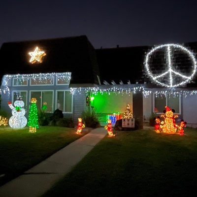 The Giant Peace Sign - Etsy