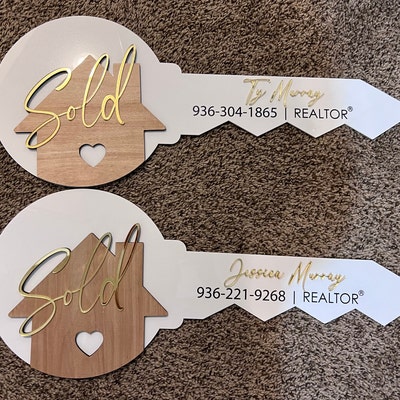 Personalized Realtor Key With Heart Closing Realty House Sold Acrylic ...