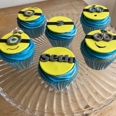 Handmade Edible Fondant Cupcake Toppers - Etsy UK