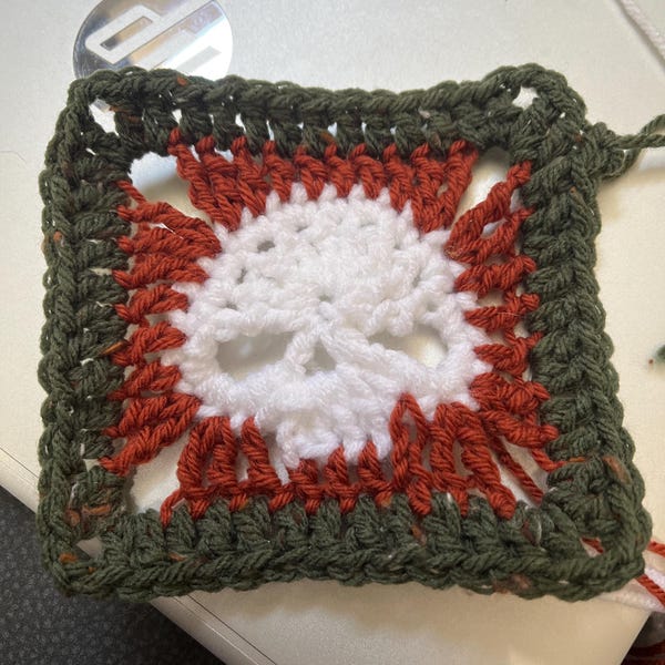 Spooky Skull Granny Square Crochet Pattern - With DIAGONAL Option - Etsy