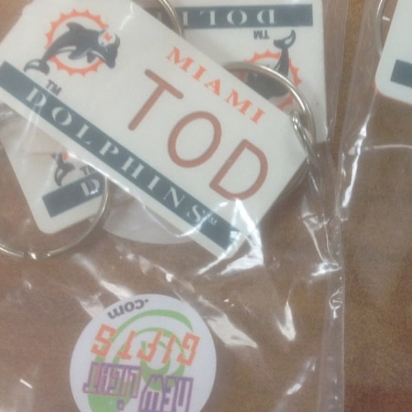 Personalized Miami Dolphins Keychain Plate Tag - Vintage Keytag ...