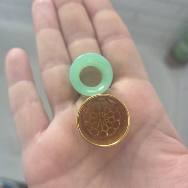 1 Pair of HONEYCOMB Gold Ear Plugs,ear Stretchers, Ear Gauges, Gold ...