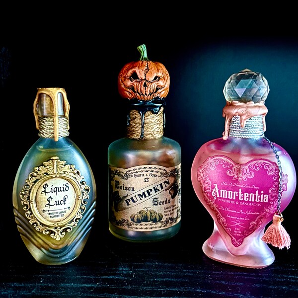 Liquid Luck Potion Magic Apothecary Herbology Glass Bottle Prop - Etsy