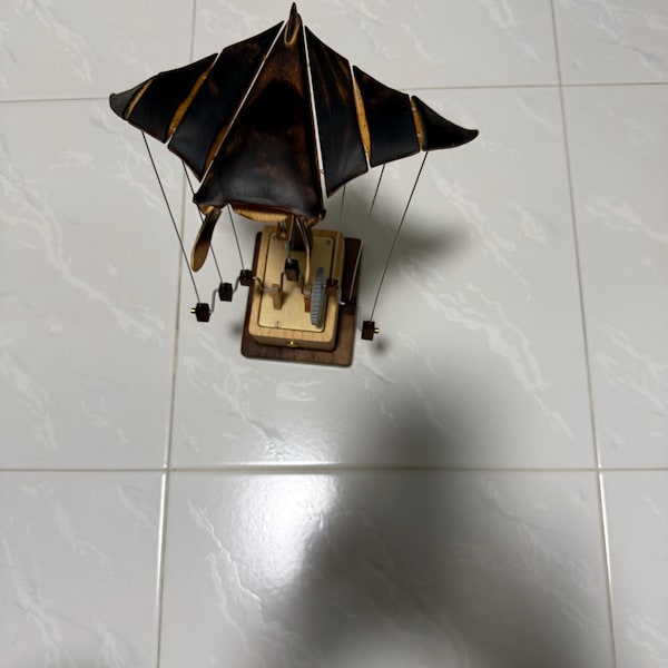 Flying Manta Ray Automata | Wooden Kinetic Sculpture | Mechanical Manta ...