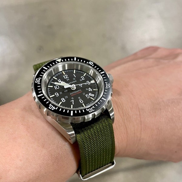 BELL S01 Stainless Steel Black Edition Automatic Watch With Integrated ...