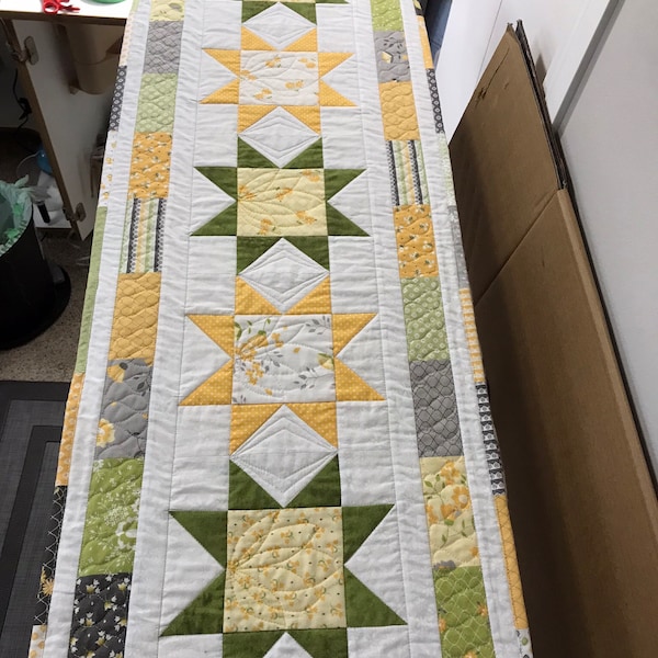 Oh My Stars! Table Runner Pattern - PDF Pattern - Etsy