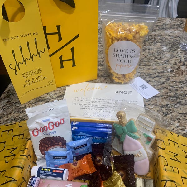 Custom Hotel Key Card Holders for Weddings and Events (pocket Card ...