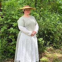 Medieval Woolen Cotehardie, Men's Cotehardie, Medieval Houppelande ...