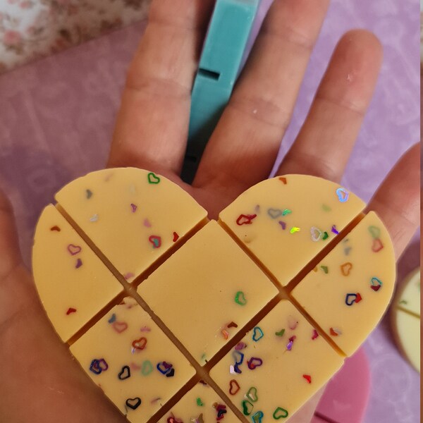Single Heart Snap Bar Design Wax Melt Bar Silicone Mould - Etsy UK