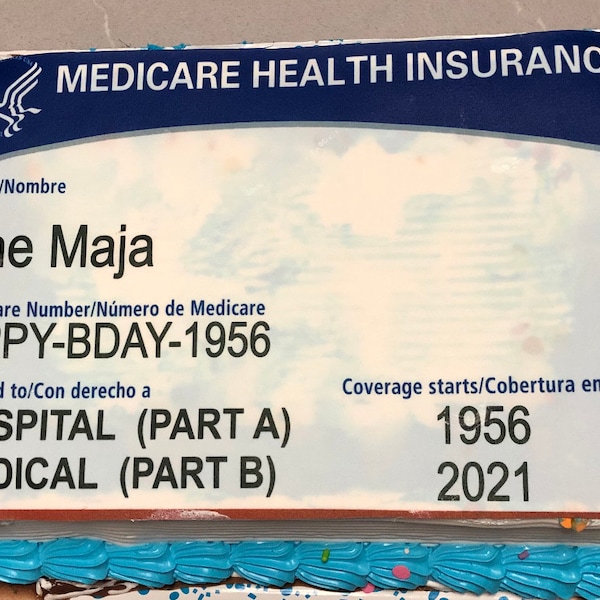 Medicare Card EDIBLE Image for Cakes and Cupcakes, Retirement Cake ...