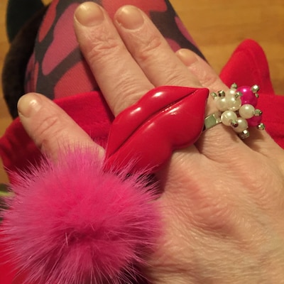 Red Lips Ring Kiss Me Ring Gift for Her Unique Ring Adjustable Ring - Etsy