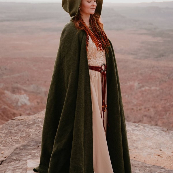 Ancient Greek Women Chiton Trim Decorative Tunic in Chiffon Goddess ...