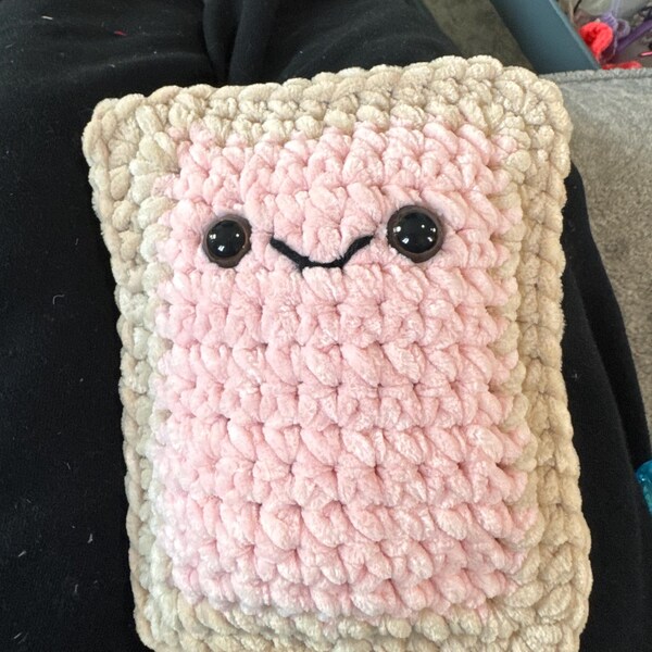 Toaster Pastry Crochet Pattern, No-sew, Crochet Pillow Pattern, Crochet ...