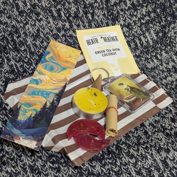 Crystal Mystery Box • Witchcraft Surprise Gift • Wiccan Crystals Lucky ...