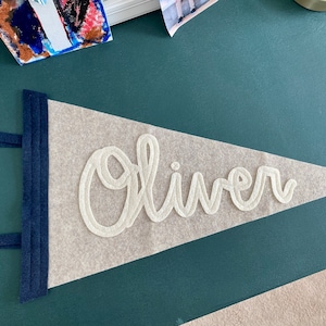 Custom Name Pennant script - Etsy