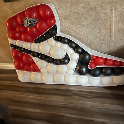 Sneaker From Balloons, Shoe Mosaic From Balloons, Decor Ideas, Mosaic ...