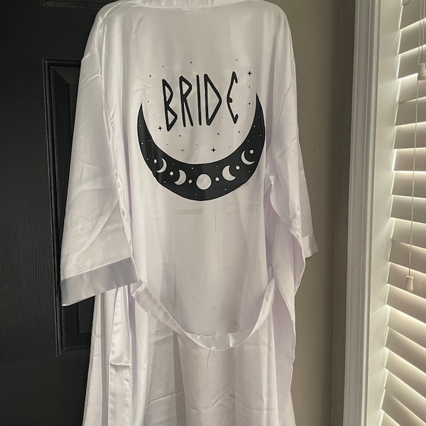 Brides Coven Robe, Maid of Honor Robe, Witch Bridal Party Robe, Gothic ...
