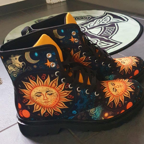 Sun and Moon Boots, Custom Made Boots,unique Boots,funky Boots, Boho ...