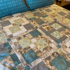 Greased Lightning Table Runner Pattern by Tiger Lily Press - Etsy