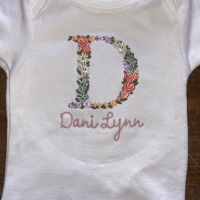 Machine Embroidery LETTER D Uppercase 9,7cm / 3.85 Tall Dainty Floral ...